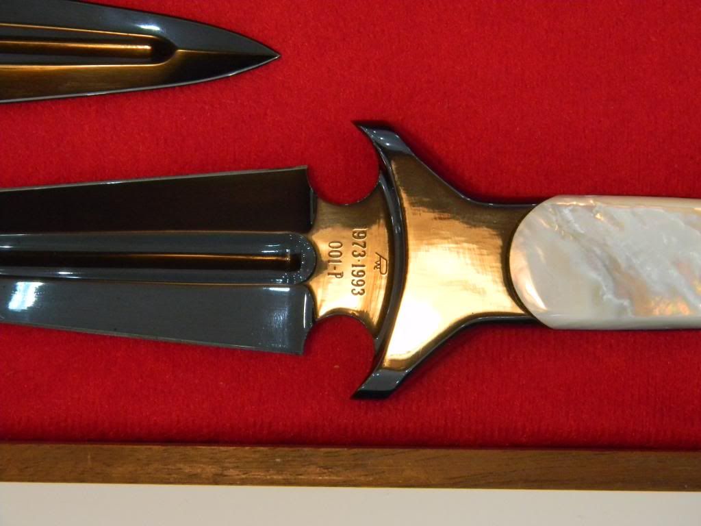 Help with identifying and appraising dagger set | BladeForums.com